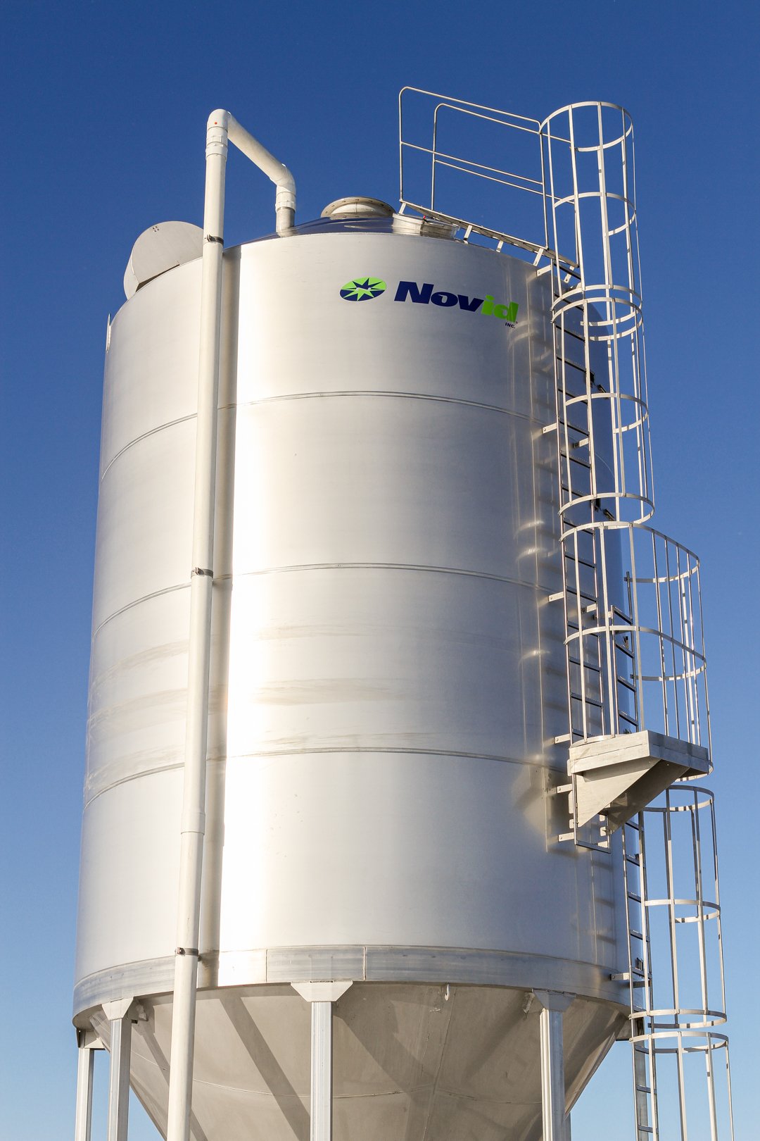 Novid Inc. | Stainless Steel Liquid Fertilizer & Chemical Storage